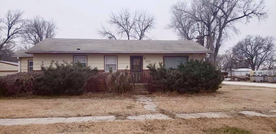 709 Main St, Gaylord, KS 67638 (Sold MyStateMLS Listing #10960683)