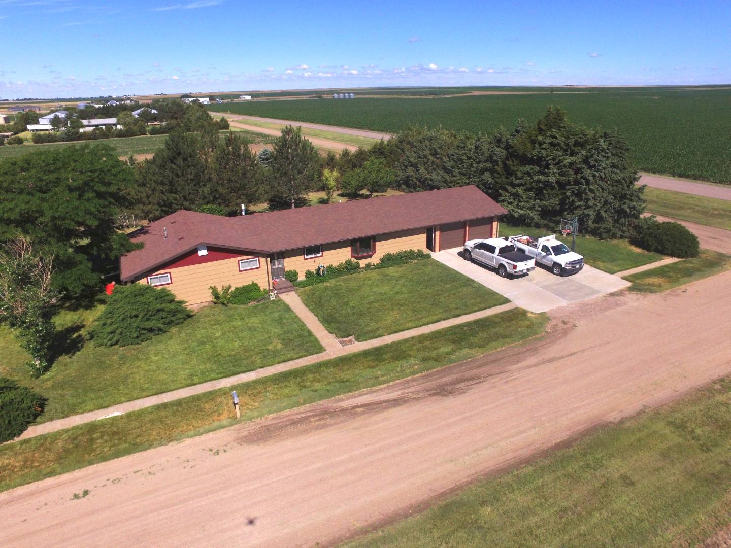 802 Antelope Drive, Goodland, KS 67735 (Off Market MyStateMLS Listing ...