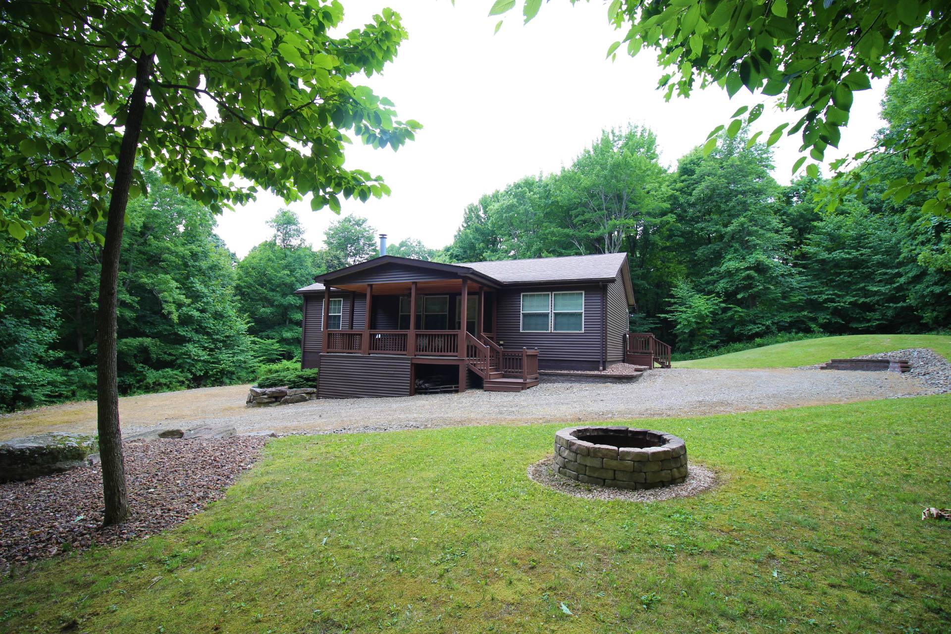 285 King Rd., Mill Run, PA 15464 (Sold MyStateMLS Listing #11090295)