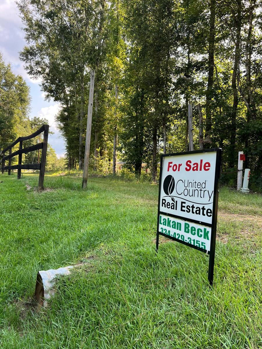 1692 W. Helicon Rd, Grady, AL 36036 (Sold NYStateMLS Listing #11101114)