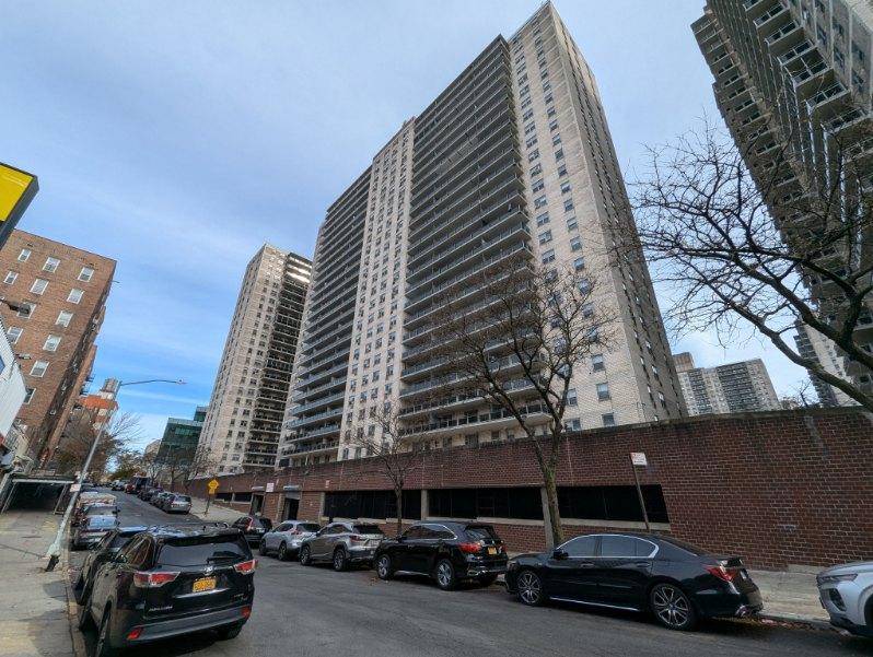 763 Concourse Village West, #2458/118, Bronx, NY 10451 (For Sale ...