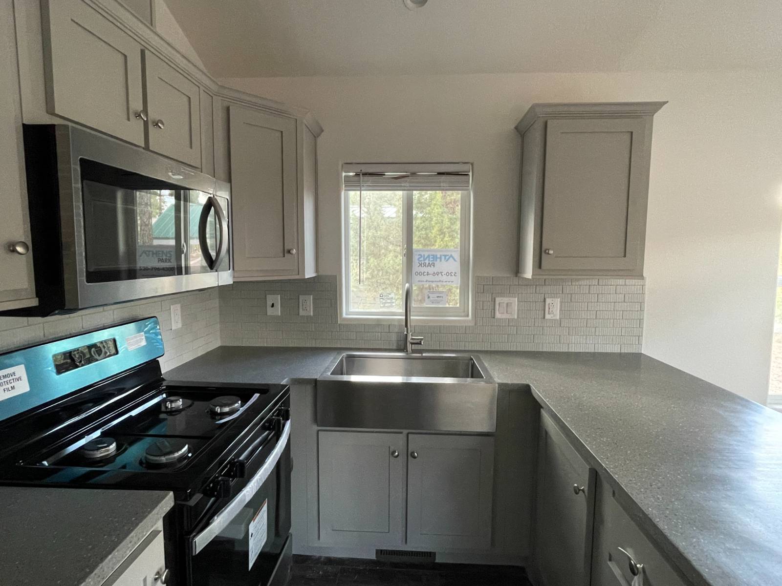 3851 Vacation Village Dr, #117, Show Low, AZ 85901 (In Contract MyStateMLS Listing #11535791)