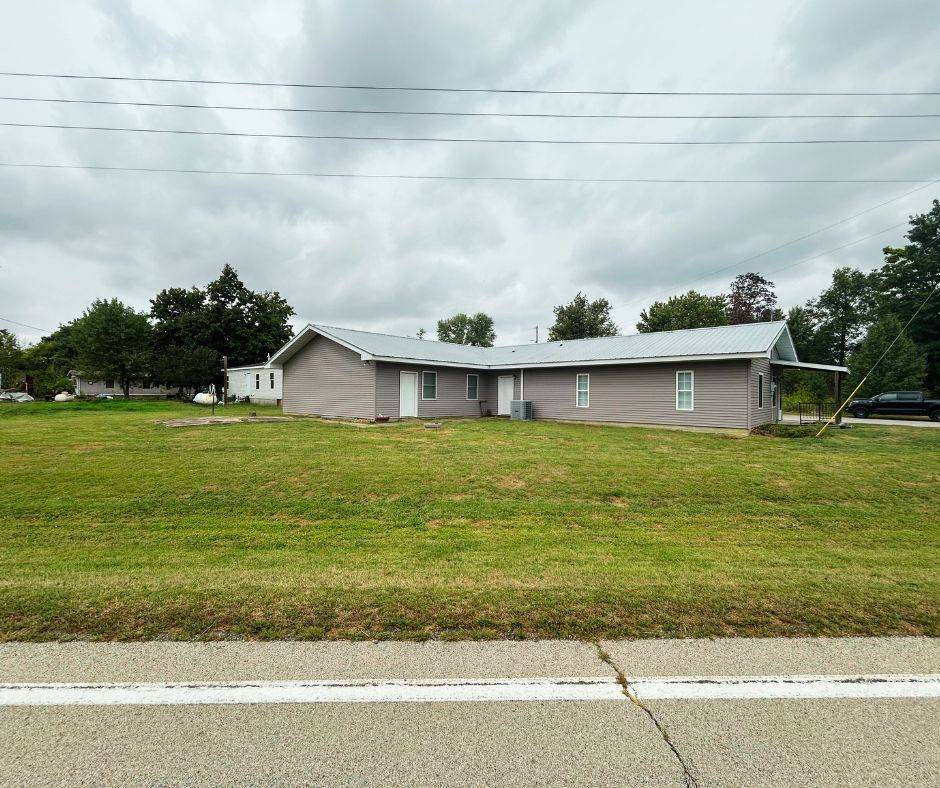 2876 E 950 Ave, Edgewood, IL 62426 (Sold NYStateMLS Listing #11580456)