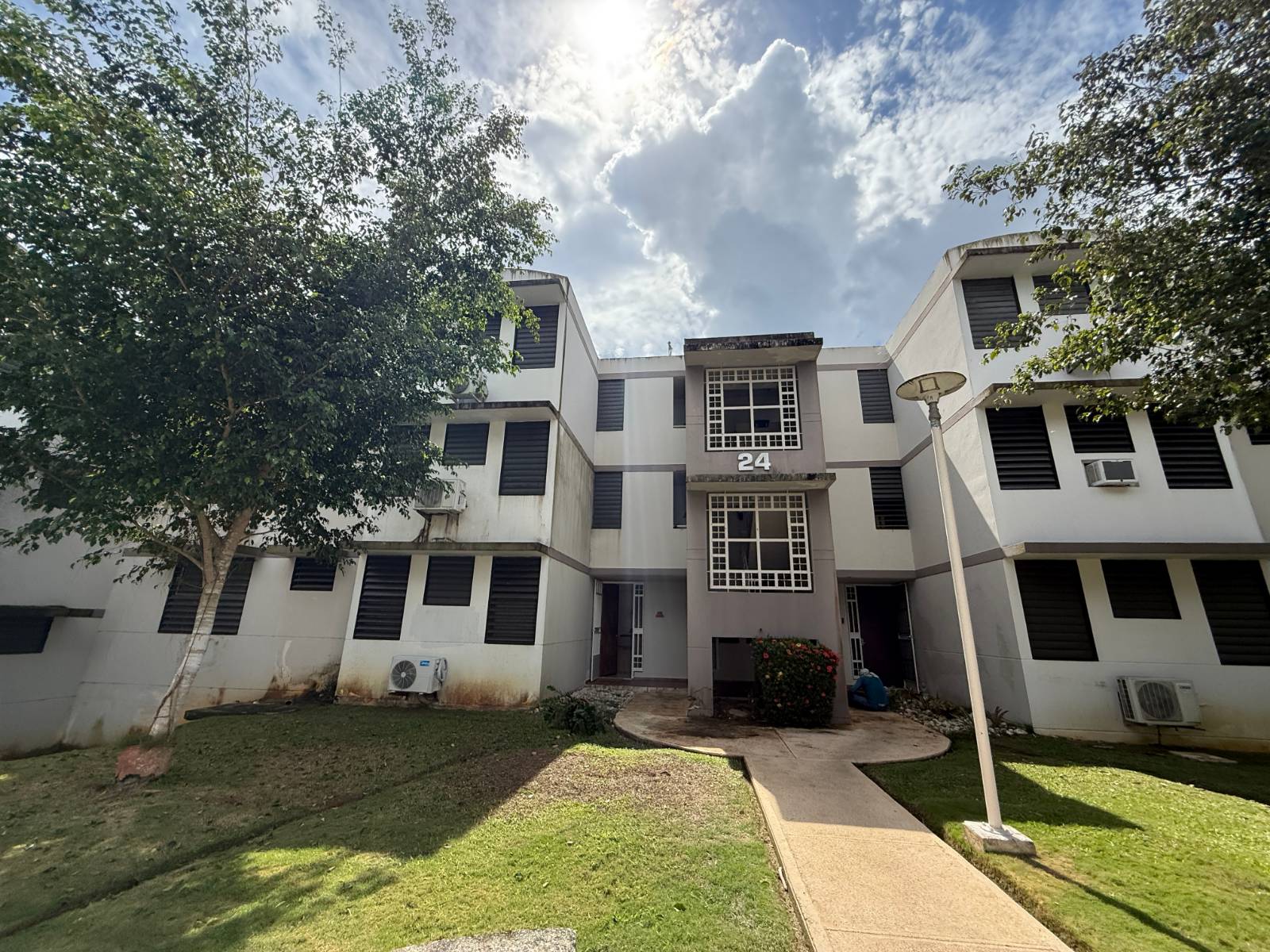 Cond Monte Real Carr 877 Apt 24D, #24, San Juan, PR 00926 (In Contract ...
