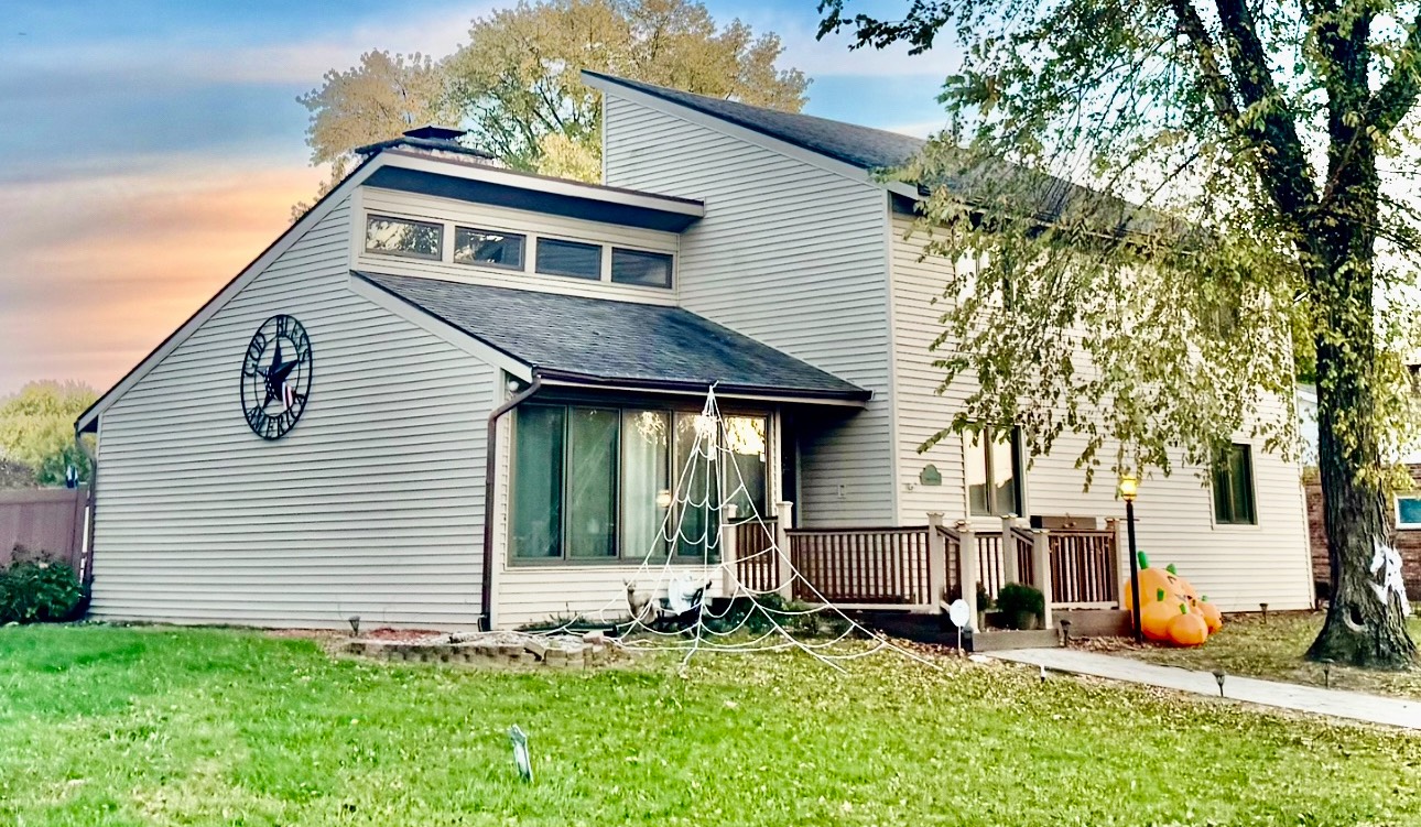 7 Sunset Dr., Beardstown, IL 62618 (Sold MyStateMLS Listing #11601546)